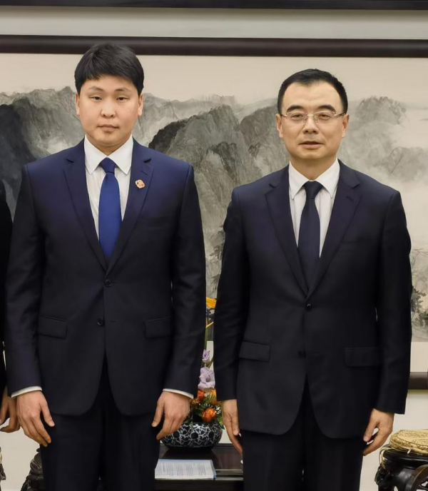 Assistant Foreign Minister Liu Bin Meets with Head of the Delegation ...