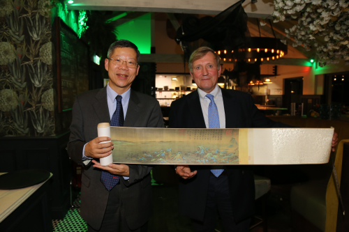 Chinese Consul General in Belfast Li Nan Meets with Chairman of Tourism ...
