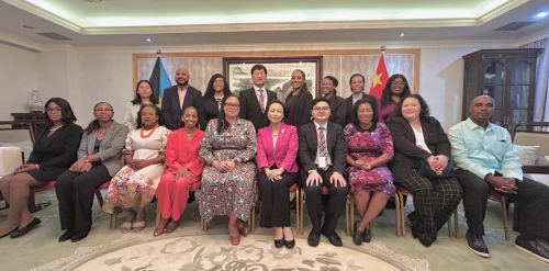Chinese Ambassador to The Bahamas Yan Jiarong Attends Workshop Held by ...