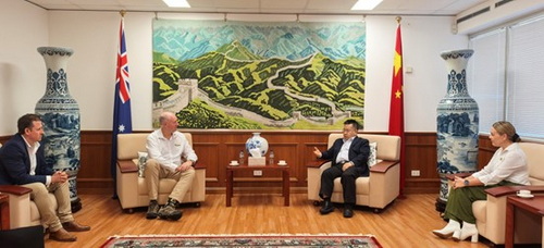 Chinese Consul General in Brisbane Ruan Zongze Meets with Avocados ...