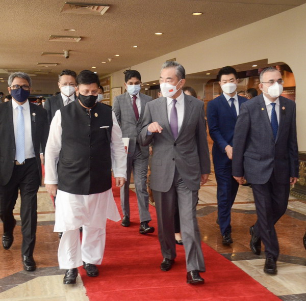 Wang Yi Holds Talks with Bangladeshi Foreign Minister Abul Kalam Abdul ...