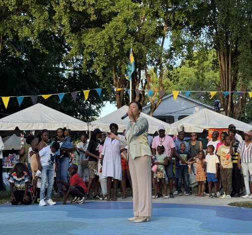 Chinese Embassy in The Bahamas Gathers with Local Community_Ministry of ...