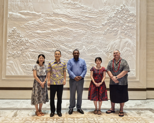 Chinese Ambassador to Samoa Fei Mingxing Meets with Representatives of ...