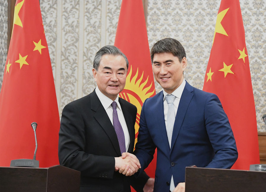 王毅：中方愿全力支持吉方办好上合组织峰会 — 中华人民共和国外交部